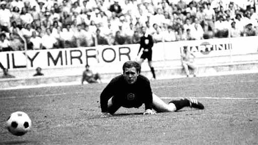 Ivo Viktor 1966 - Hvězdné fotbalové okamžiky | Česká televize