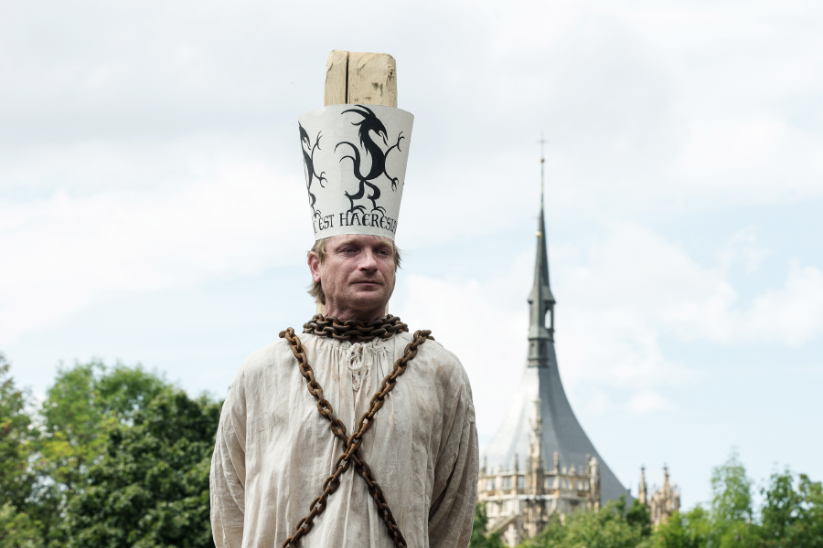 Film ve faktech: Filmové upálení Jana Husa — Jan Hus — Česká televize