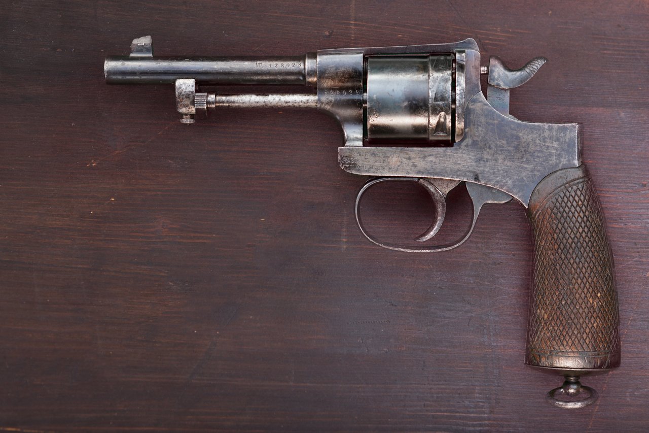 Revolver Rast & Gasser — Četníci z Luhačovic: Bestie — Česká televize