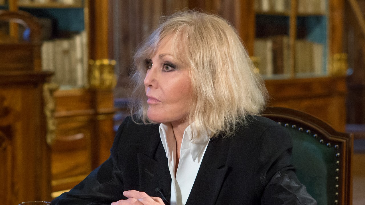 Na plovárně: Kim Nowak — Česká televize