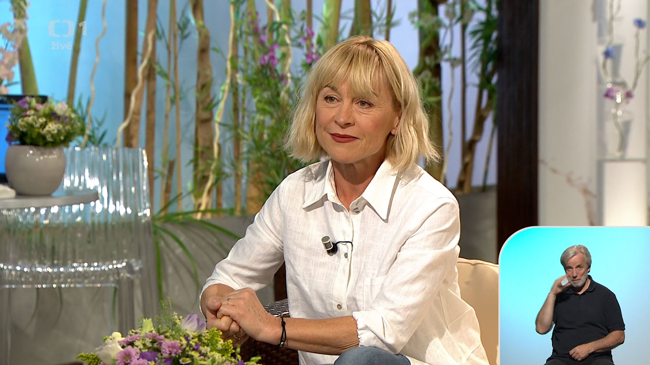 Chat: Mgr. Radka Loja — Sama doma — Česká televize